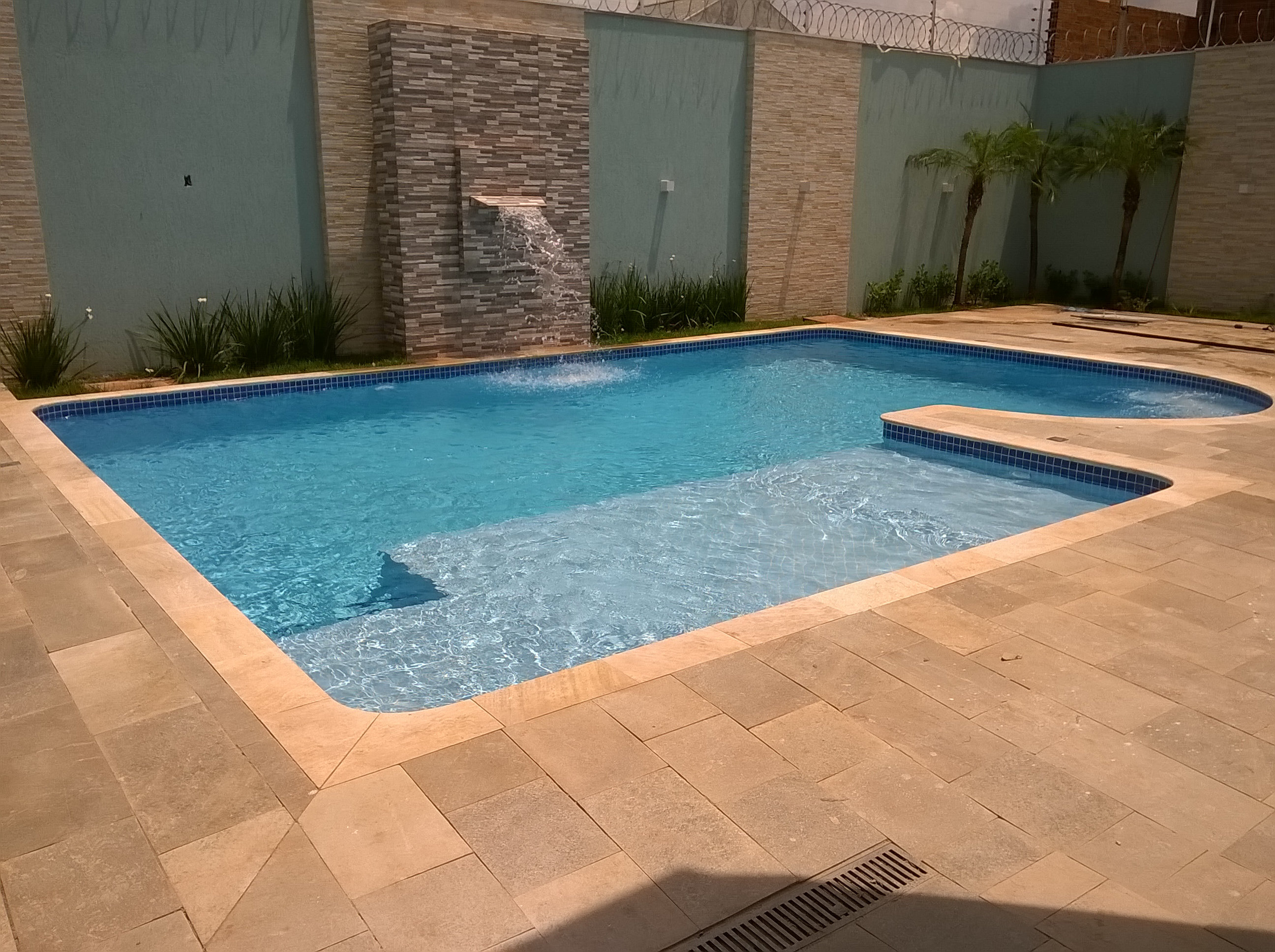 Azul Piscinas Maringá