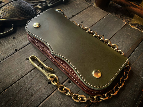 Magnum Wallet (Olive) | Cult Classic Leather