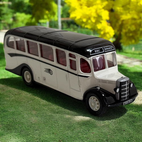 Corgi diecast models - Bronte Bedford OB Coach - 97104 | Small Scale Models