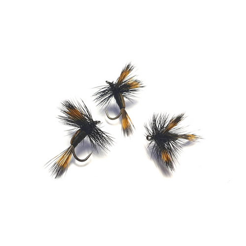 Black Humpy | ukflyfisherofficial