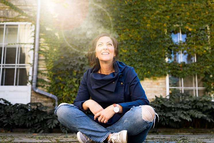 Medium | Geneviève Turgeon Elle Parle Avec Les Morts