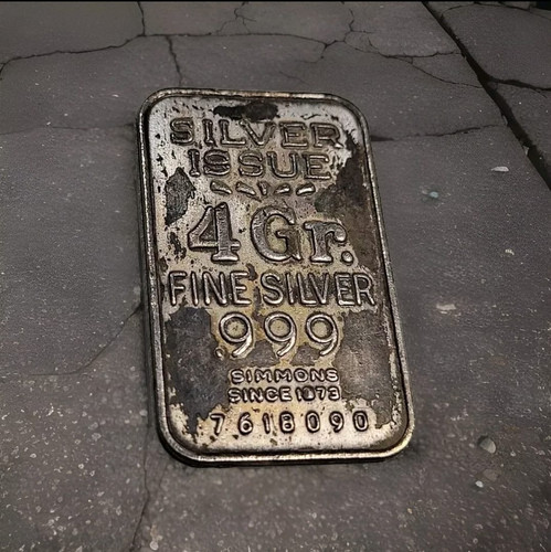 ODD WEIGHT VINTAGE SIMMONS SINCE 1873 FOUR GRAM (4G) SILVER ISSUE BAR ...