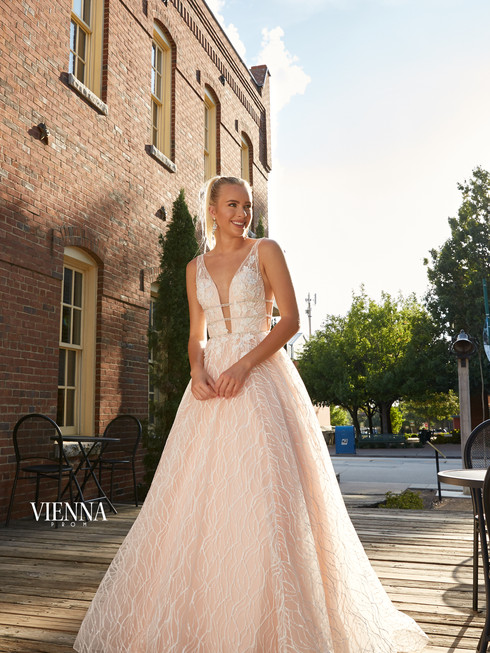 Vienna Prom Official | Prom Pageant Homecoming Gowns | Texas