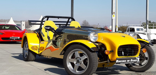 Racing in Italy | Test Drive a Super 7 on a Race Track | Milan