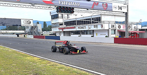 Racing in Italy | Track Day & Experience with a Formula Car at Nuvolari ...