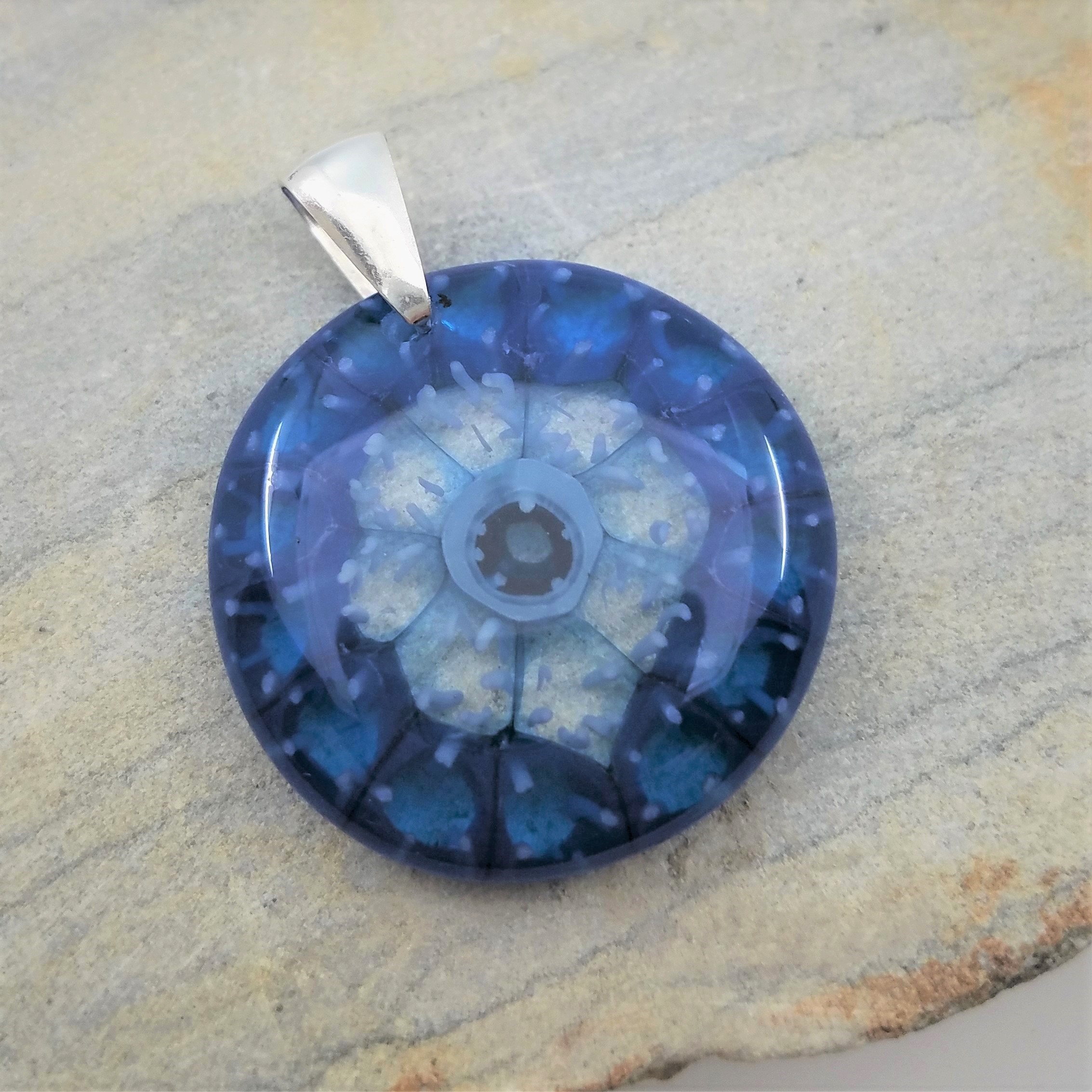 Glass art, decor & pendants Holly Ruby Glass