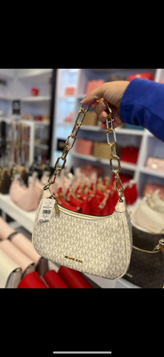 MK CORA SMALL CROSSBODY BAG GUMRUK DAHI | @AMERIKANBRANDS