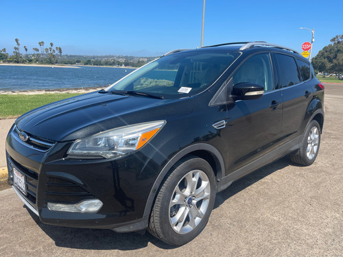 2014 Ford Escape 4 wheel Drive Platinum | Vahana