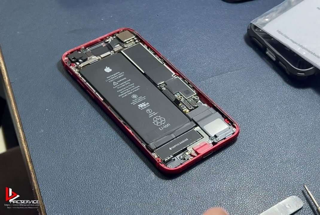 ไอโฟน SE 2 ปี 2020 A2275 A2298 A2296 เปลี่ยนแบตเตอรี่ แบตเสื่อม แบตบวม ราคาถูกกว่าศูนย์