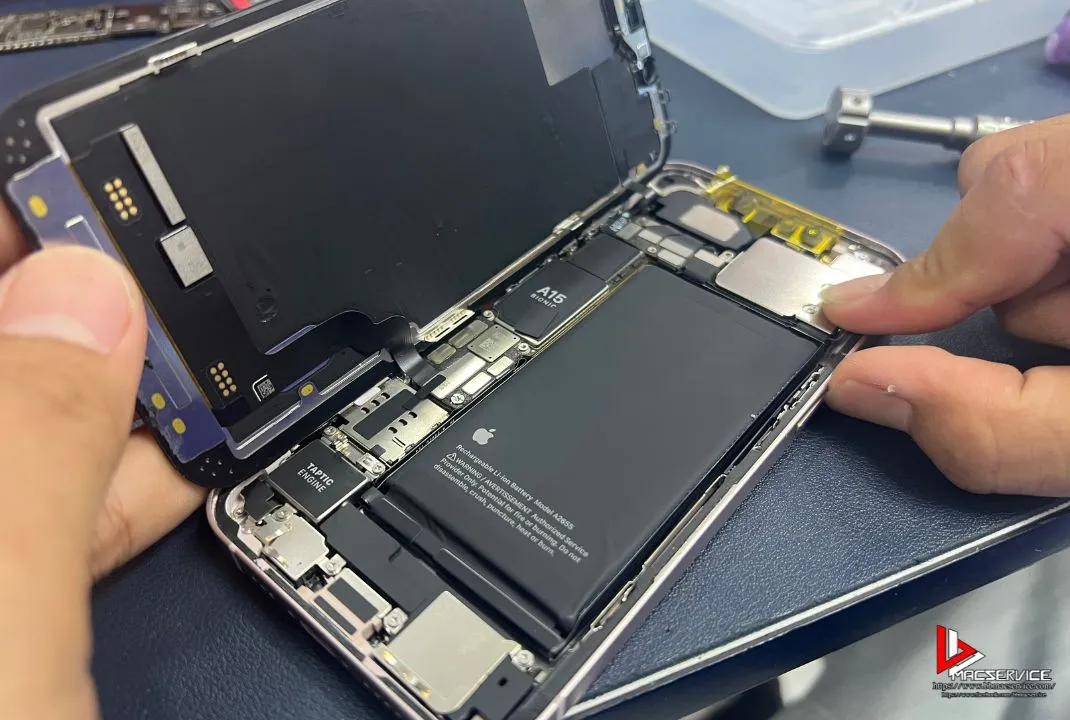 ไอโฟน 13 2021 A2482 A2631 A2634 A2635 เปิดไม่ติด ชาร์จไม่เข้า