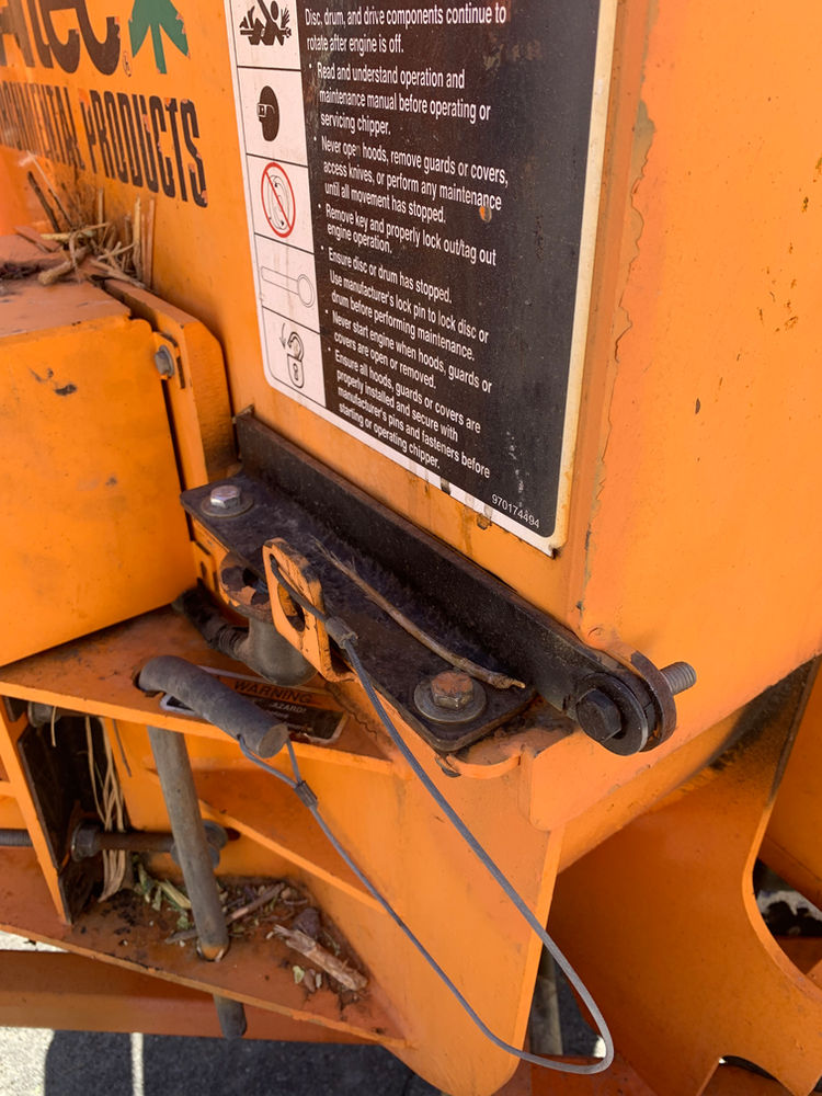 How To Change Blades On A Commercial Wood Chipper - Altec DC 912A