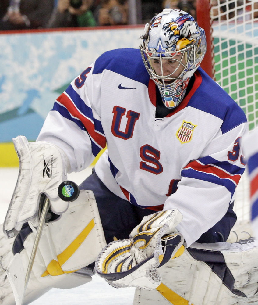 Ryan Miller announces retirement after 18 seasons