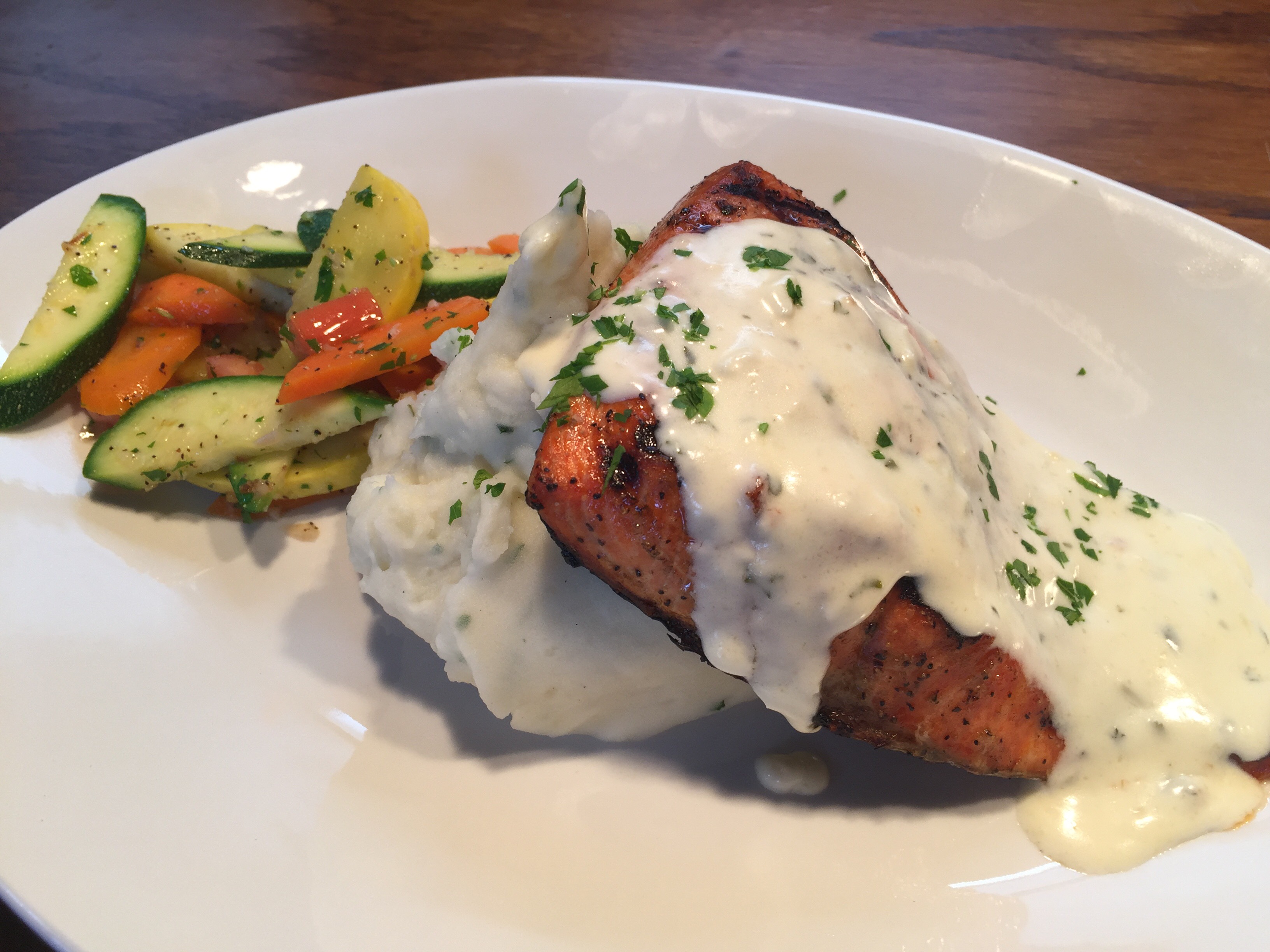 Restaurant | Marysville | Village Taphouse & Grill