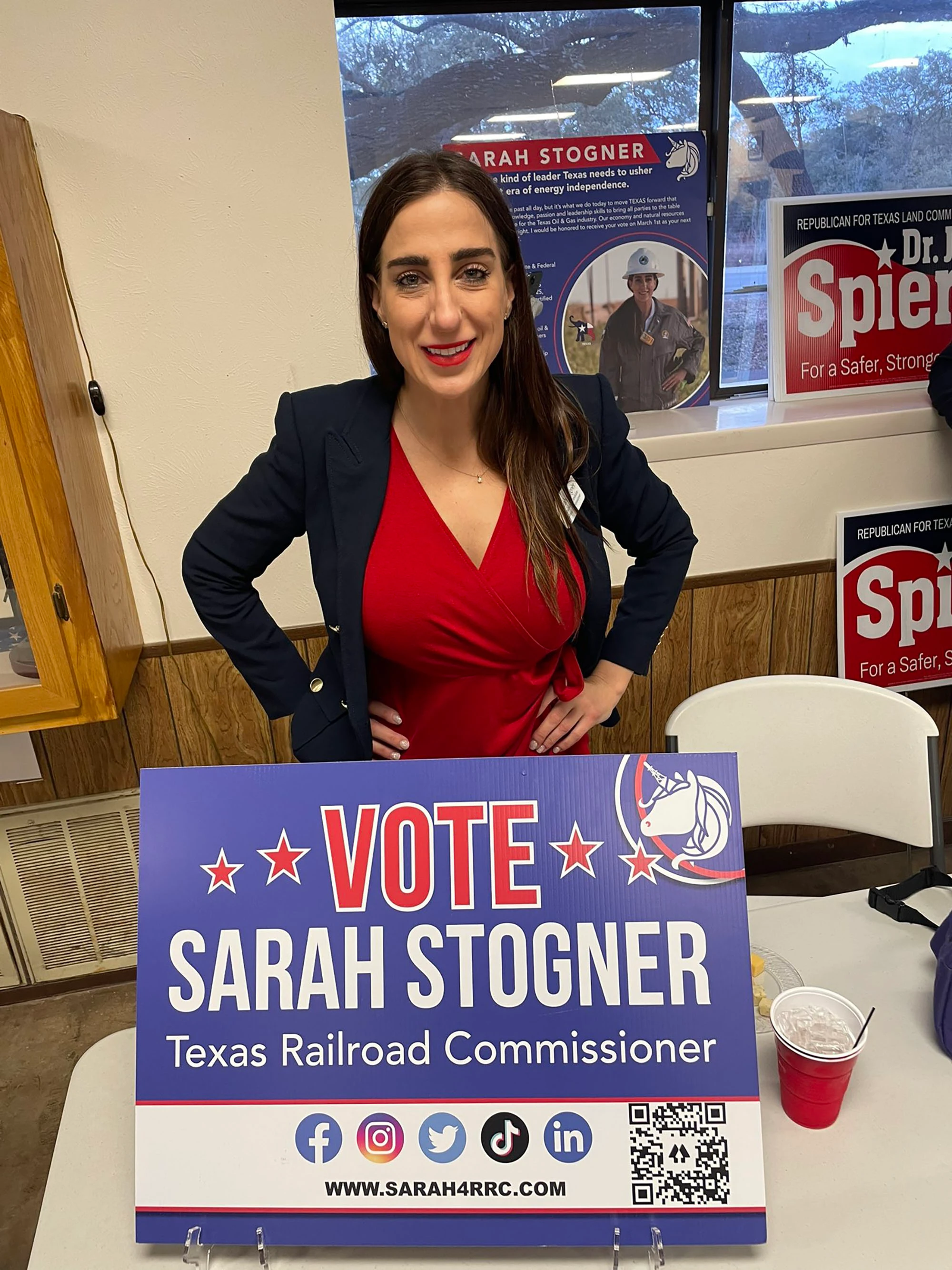Sarah Stogner to run for TX RR Commission