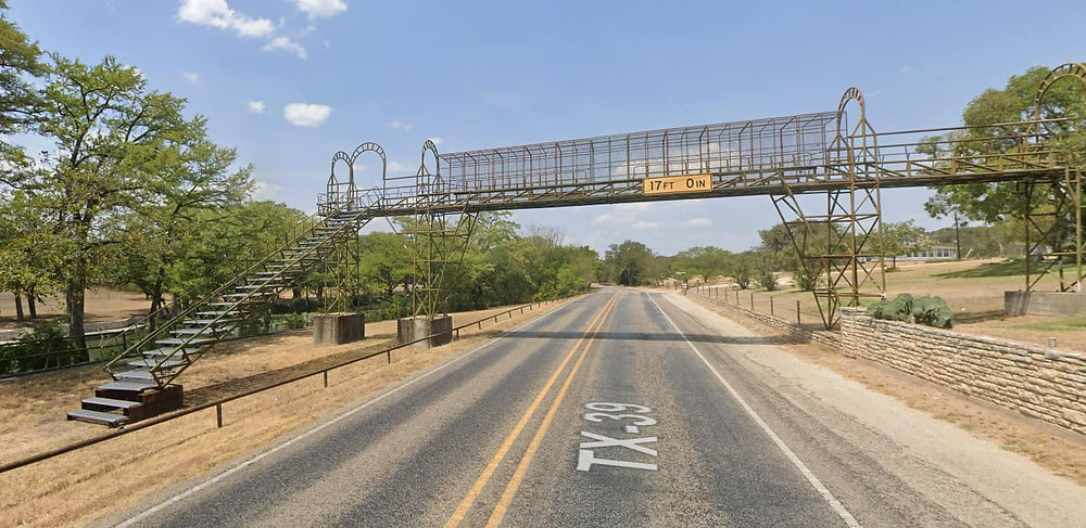 Hunt - TX 39 footbridge removed