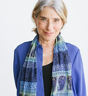 About | Erika Raskin, Writer