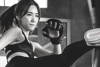 HOME | MUGEN MARTIAL ARTS "SWEET BITTER" STUDIO | 格闘技 | 原宿、東京都渋谷区神宮前6丁目 ...