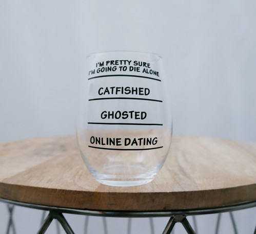 Fill Lines Wine Glass | DateStruck