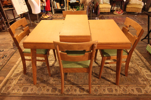 Temple Stuart Dining Table & Chairs | Flea-for-All