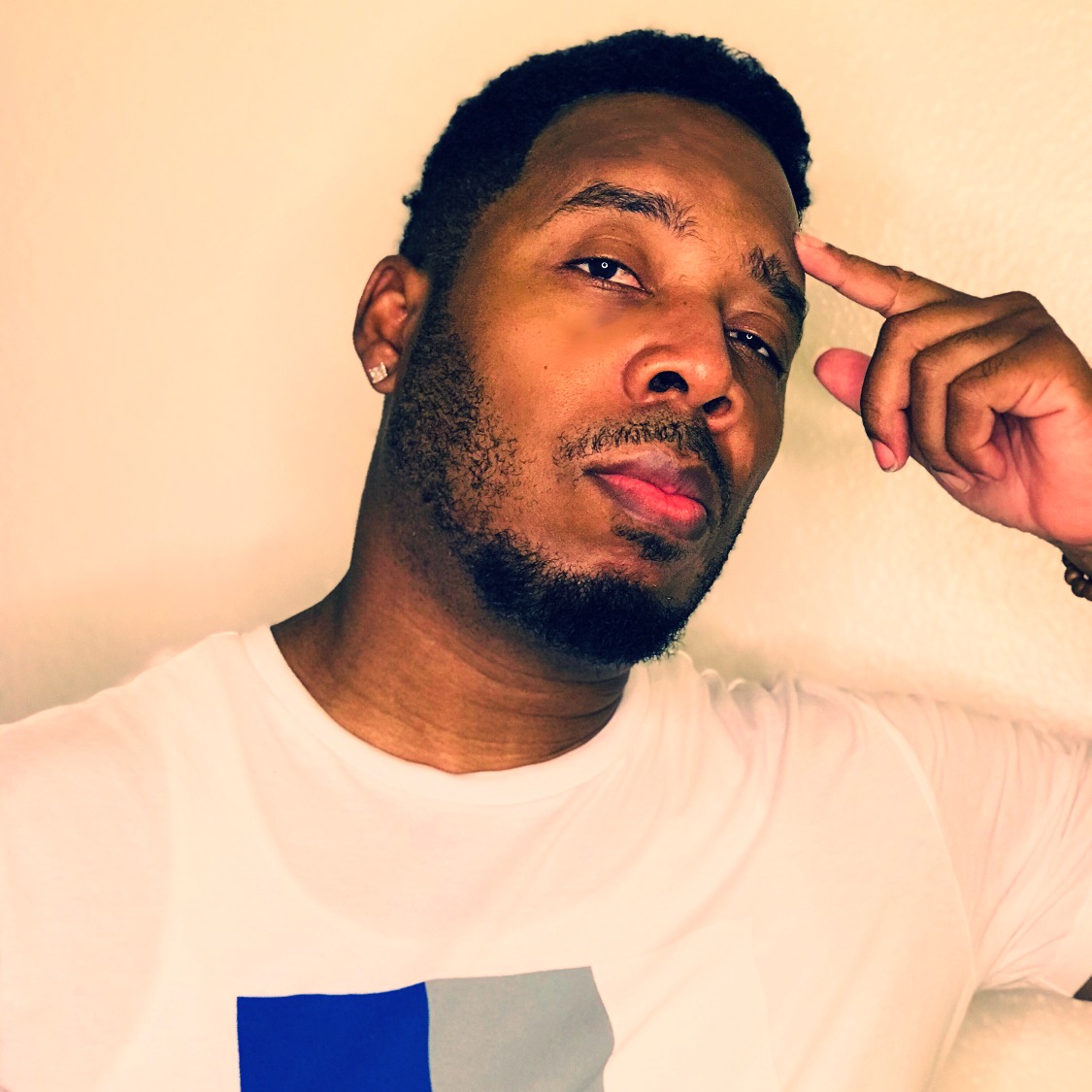 Exclusive Music and Videos | L. Young