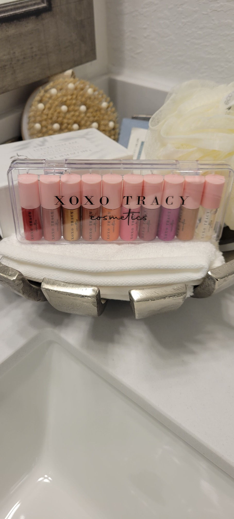 Beauty & Make-Up | XOXO Tracy Cosmetics