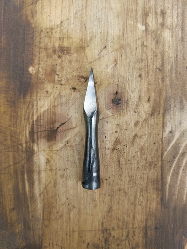 London Museum Type 8 bodkin | medievalarrows