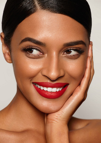 Monica Gingold | Beauty