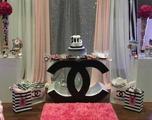 CHANEL TABLE | partyprops