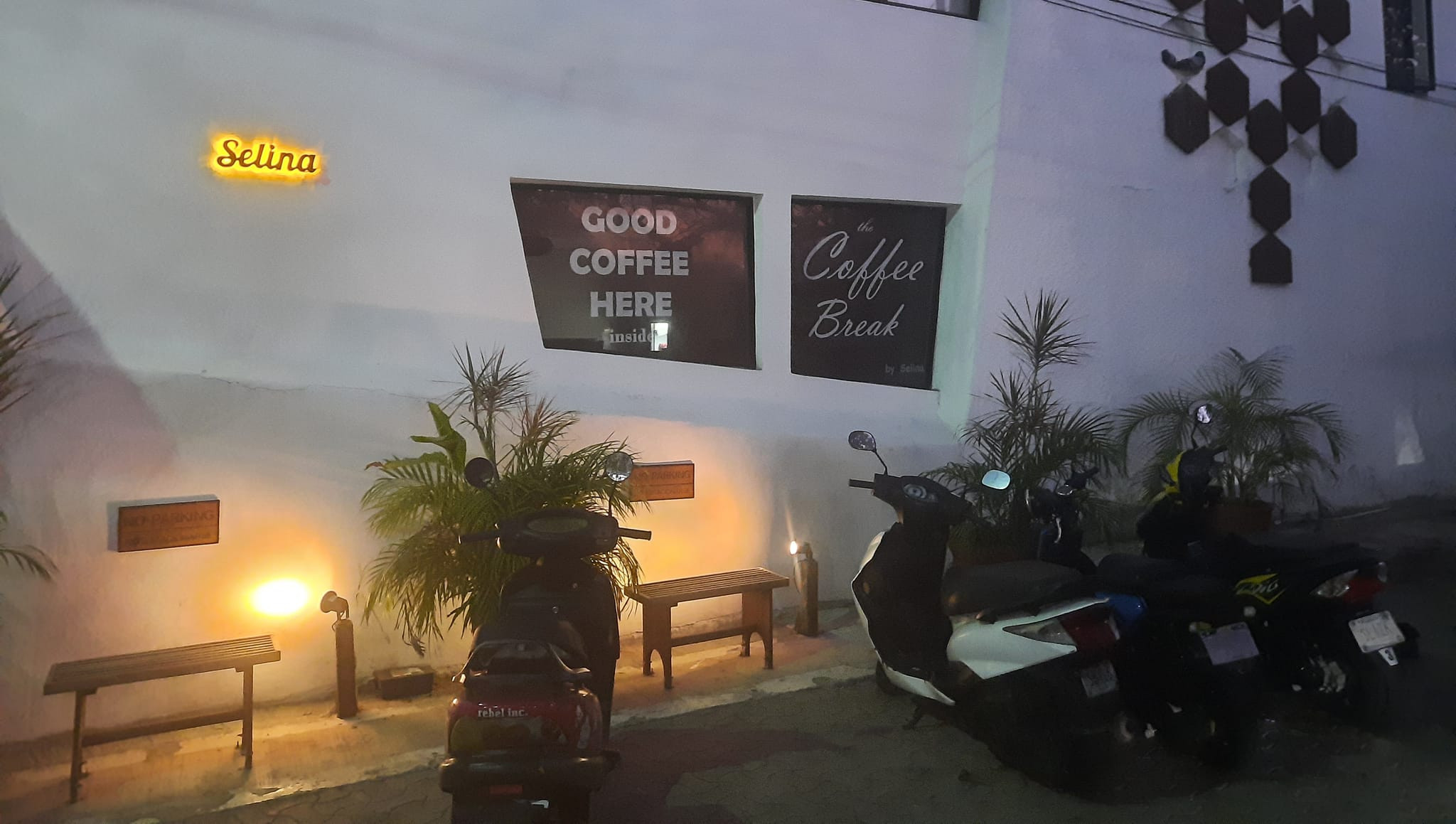 The Coffee Break | Taste of Isla | Flavors of Isla Mujeres, Mexico