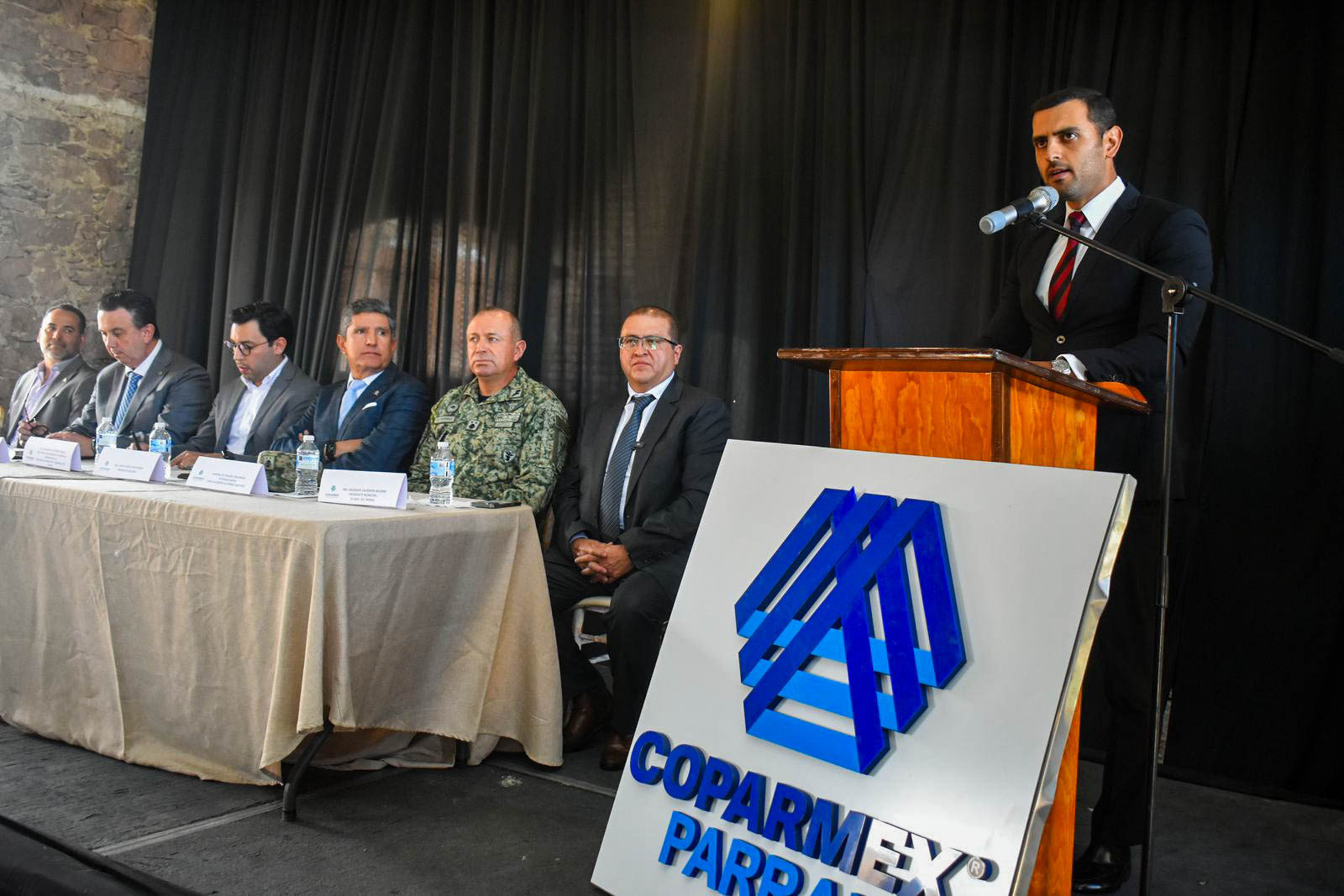 Asume Marco Loya Deister la presidencia de COPARMEX Parral