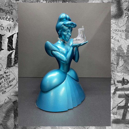 Sinderella / 5 to Midnight Edition | The Skint Works