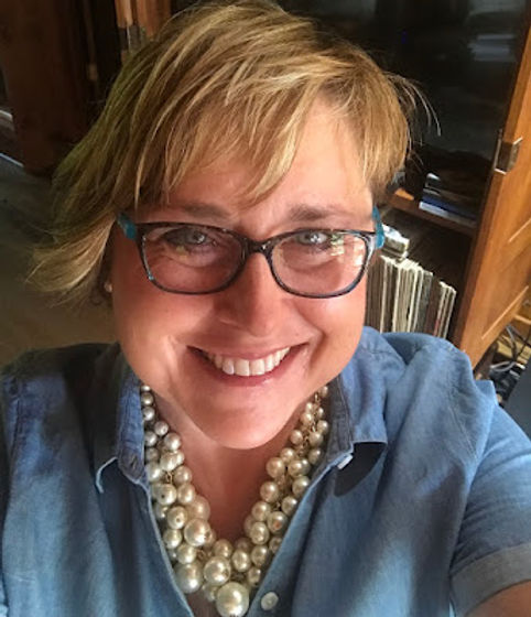 Meet Our Community: Dee Nash, writer, podcaster, and red dirt rambler