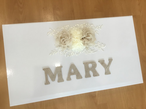 Mary Box | Angelic Moment