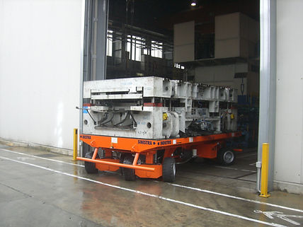 CARRELLI MOTORIZZATI - TRUCKS | elecar