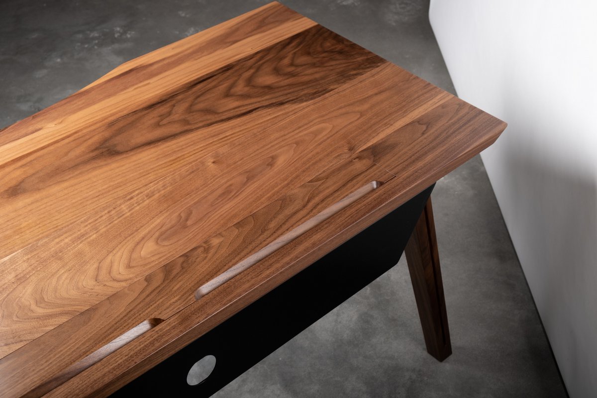 American Oak vs Vic Ash vs Walnut