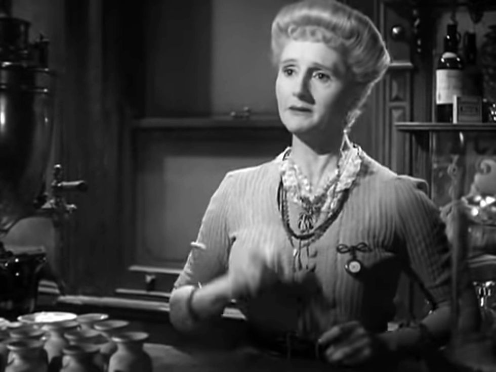 BRIEF ENCOUNTER, 1945, classic David Lean film, romance movie, Celia Johnson, Trevor Howard ...