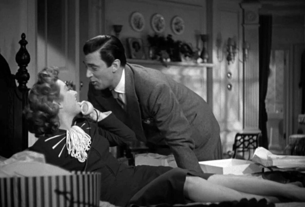 MRS. MINIVER, 1942, Greer Garson, Walter Pidgeon, WWII classic movie ...