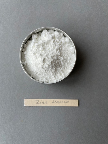 Zinc White PW4 | Essee colors
