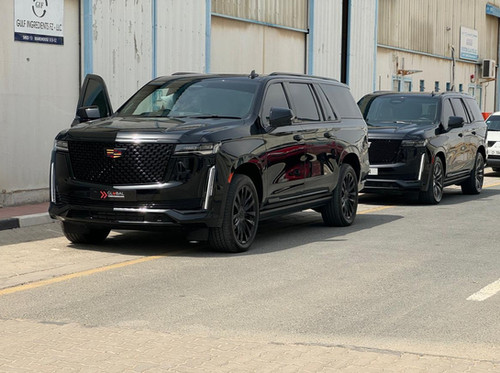 RHD Cadillac Escalade ESV Sport Platinum 6.2L V8 | Global Conversions