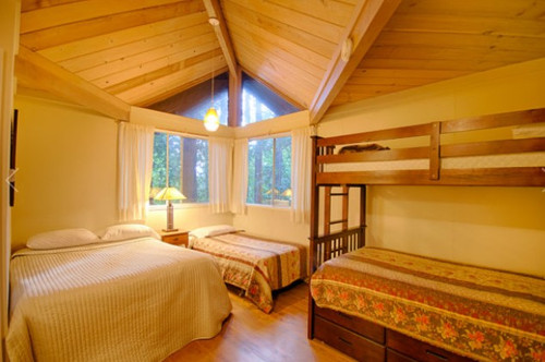 Penta [5] Package: Cabin & Two Breakfasts [081614] | sequoia