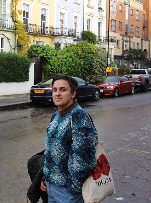 Lily Webb | theatre director, producer, creator