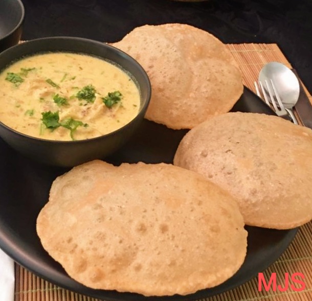 MATOKI curry IN CHAASH & PEANUTS