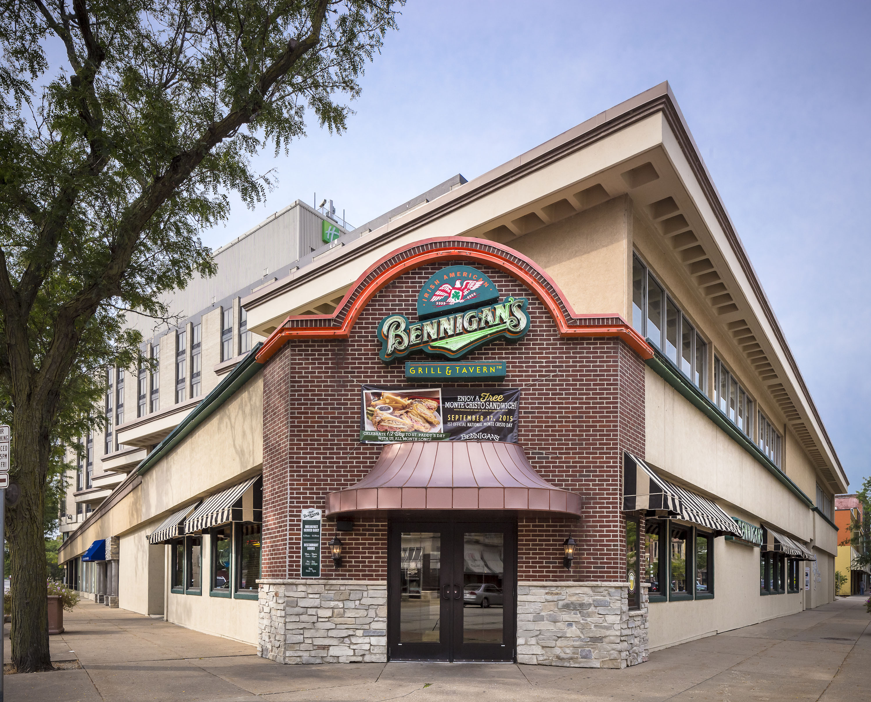 Quad Cities Events - Holiday Inn Rock Island