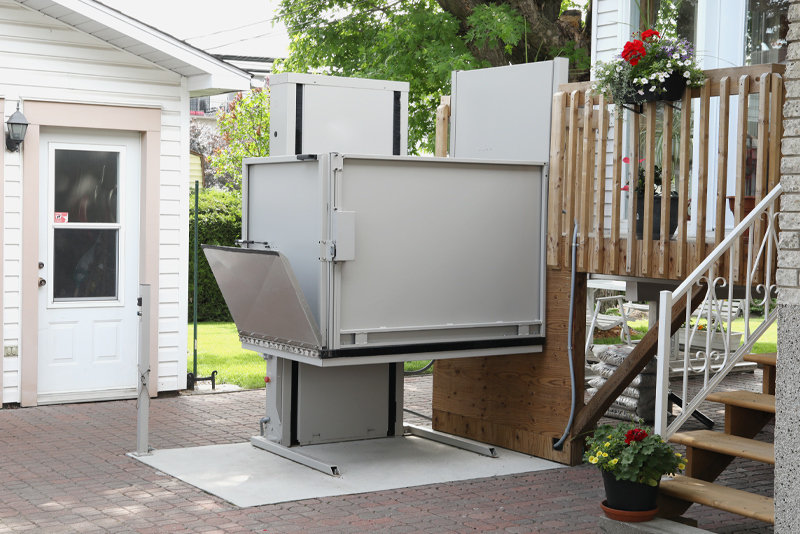 Porch Lift | Sabre Elevator - Home Elevators
