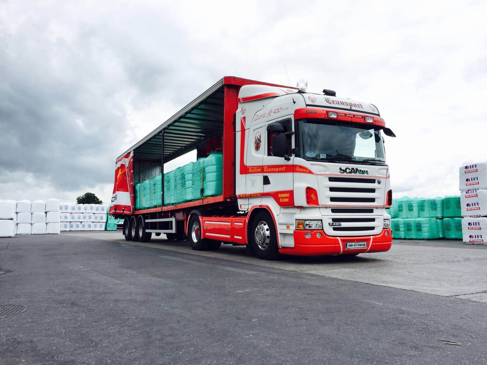 Trucks and Trailers | collins2