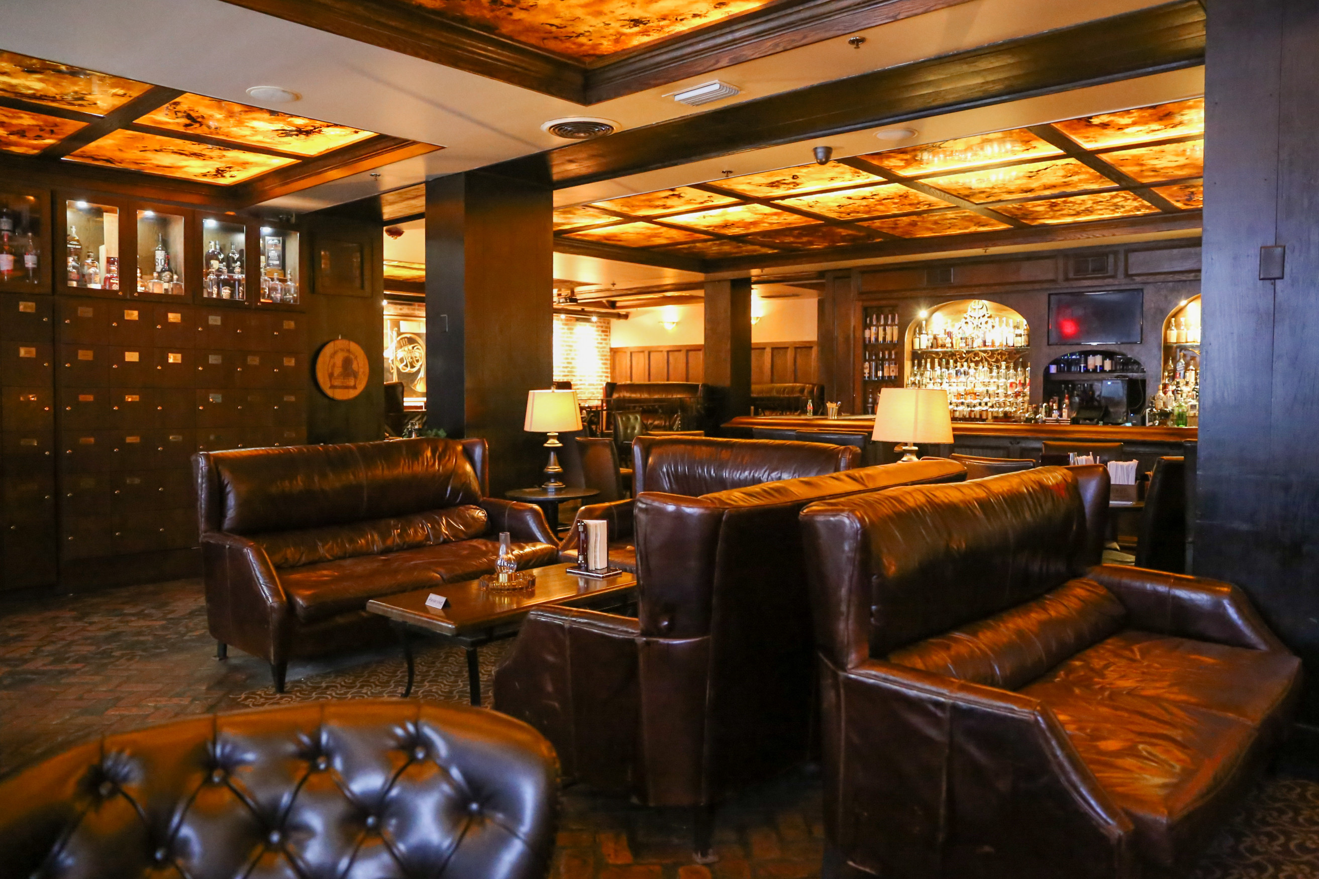 RED PHONE BOOTH Downtown ATL Available for Filming