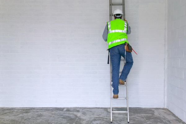 Three Points of Contact - Ladder Safety