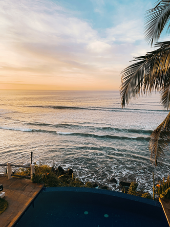 Vista Las Olas Surf Resort