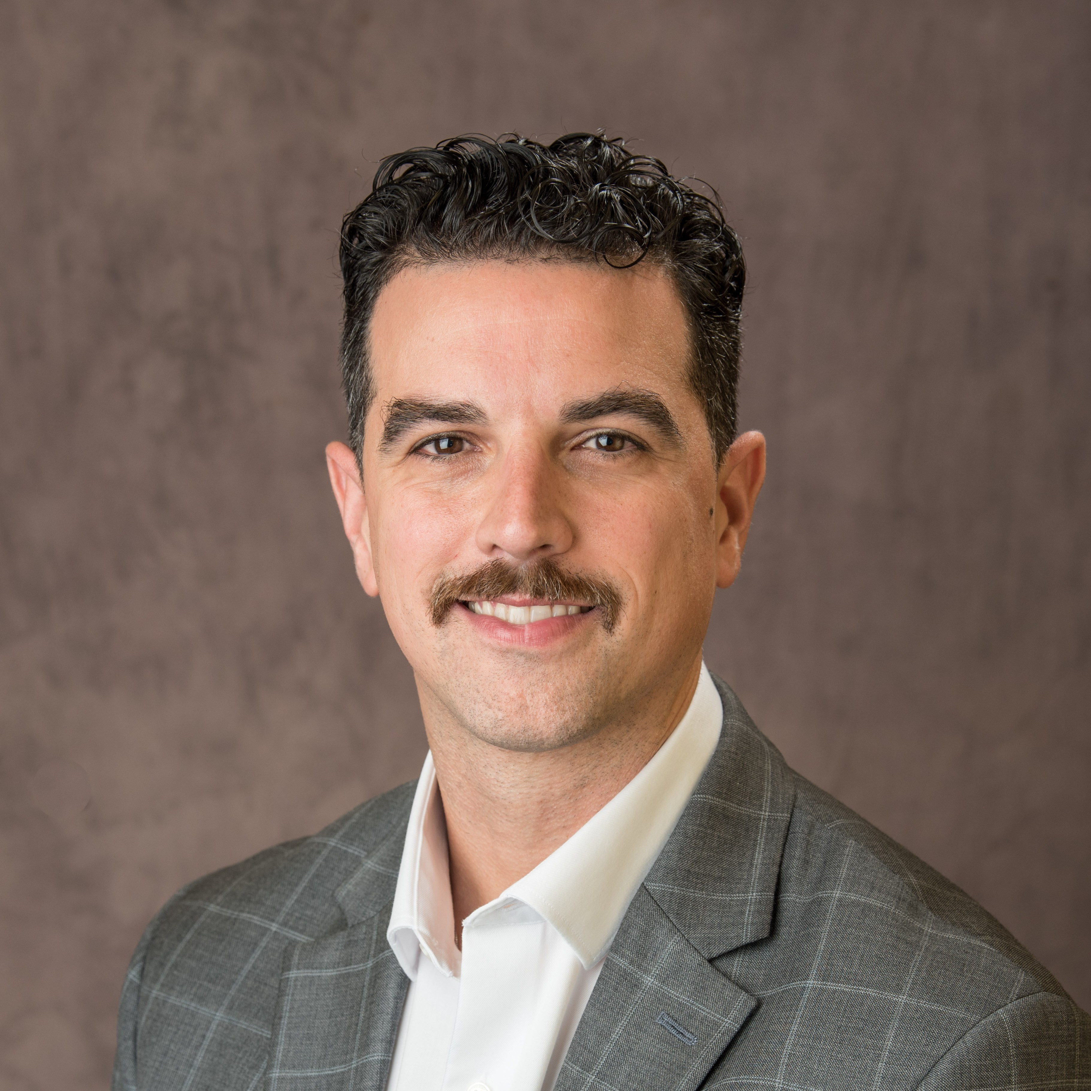 Mario Ovelar | Memphis Capital