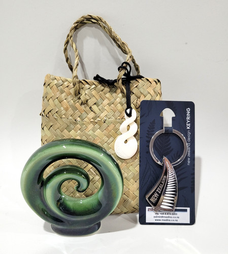 Ceramic Koru Sculpture Gift Set | MADINZ